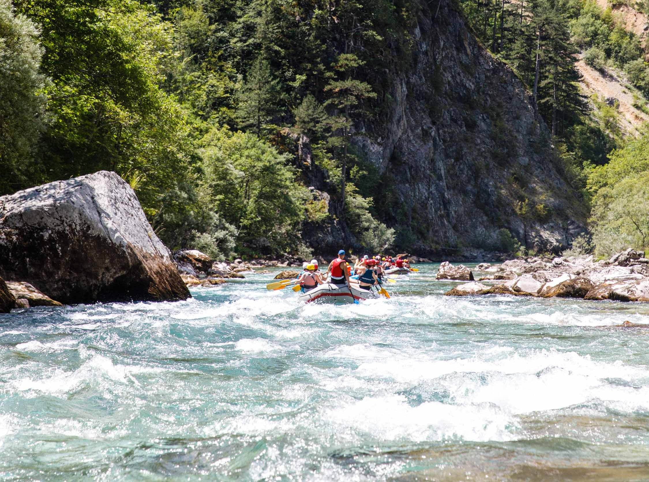 RAFTING – 4 DAYS FROM DURMITOR – DaliaTravel